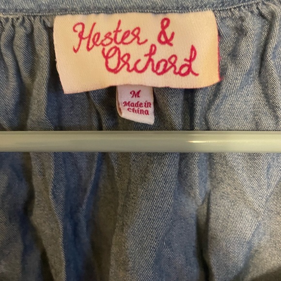 hester and orchard | Tops | Womens Hester And Orchard Size M Shirt | Poshmark
